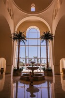 Café da manhã com buffet grátis todos os dias