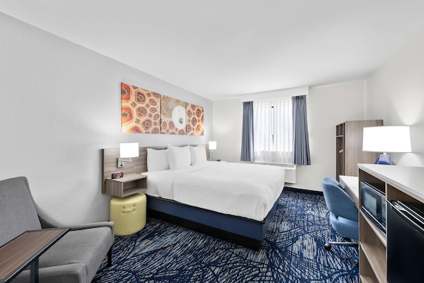 Clarion Pointe - Shreveport, LA