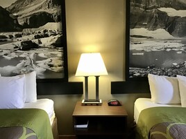 Cofres nos quartos, escrivaninha, Wi-Fi de cortesia, roupa de cama