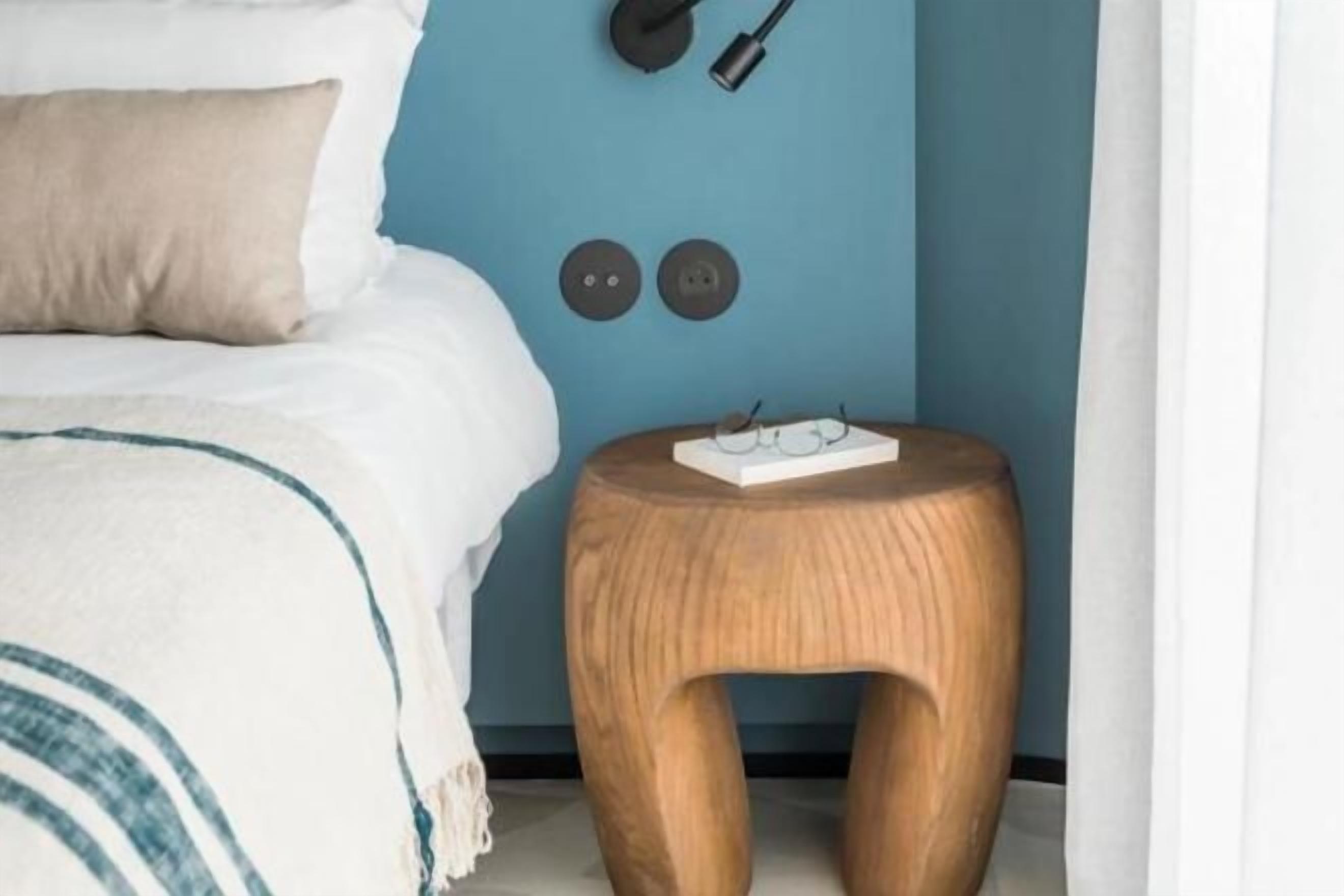 Frigobar, cofres nos quartos, quartos à prova de som, Wi-Fi de cortesia