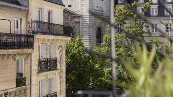 Quarto Superior, Vista para a cidade | Vista da varanda