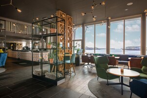 Jantares servidos, cozinha local 