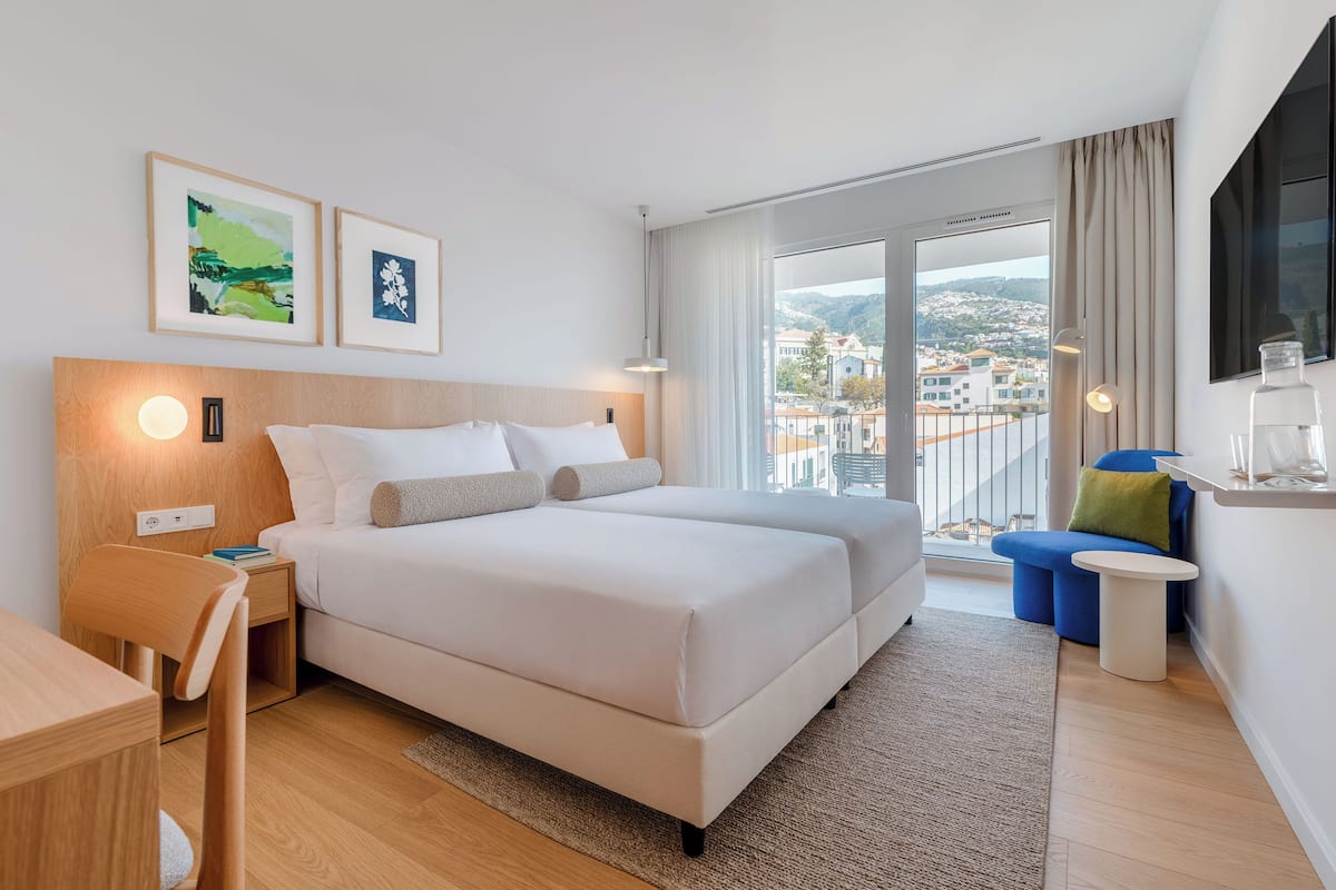 Quarto casal ou duplo superior | Roupas de cama premium, Wi-Fi de cortesia, roupa de cama