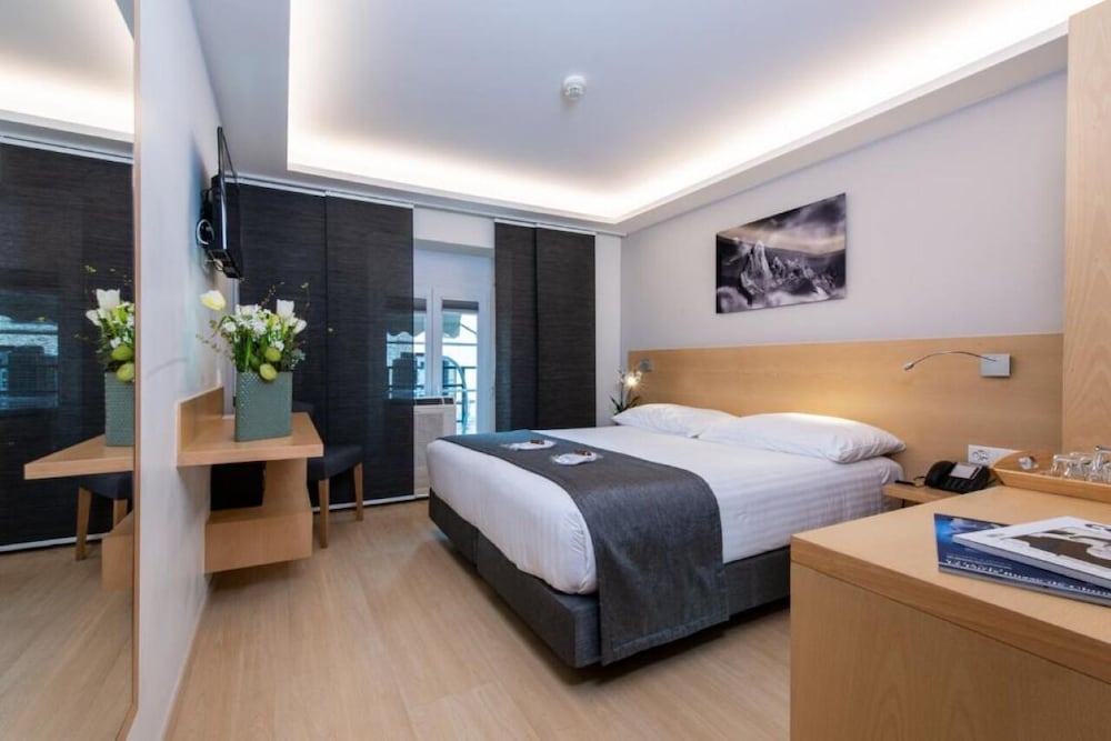 Hotel Des Alpes - Geneva