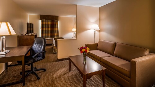 Best Western Adams Inn Quincy-Boston Reviews, Deals & Photos 2024 - Expedia