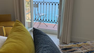 Quarto Superior, 1 cama de casal, varanda, vista para o mar | 1 quarto, camas de colchão Select Comfort, minibar