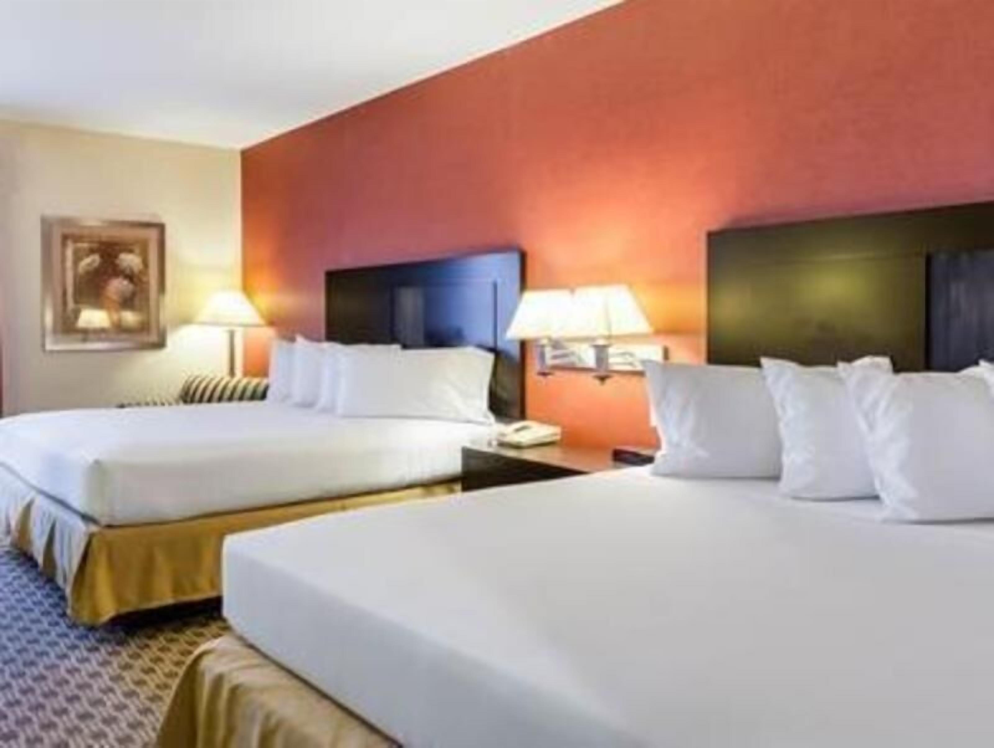 Cofre no quarto, secretária, quartos insonorizados, Wi-fi grátis 