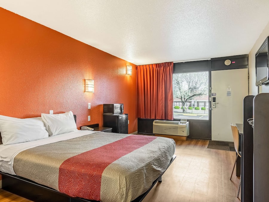 Wi-fi grátis, roupa de cama fornecida