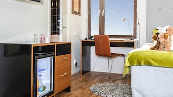 Individualmente decorados, cortinas blackout, Wi-Fi de cortesia