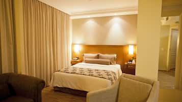 1 quarto, minibar, cofre no quarto, secretária
