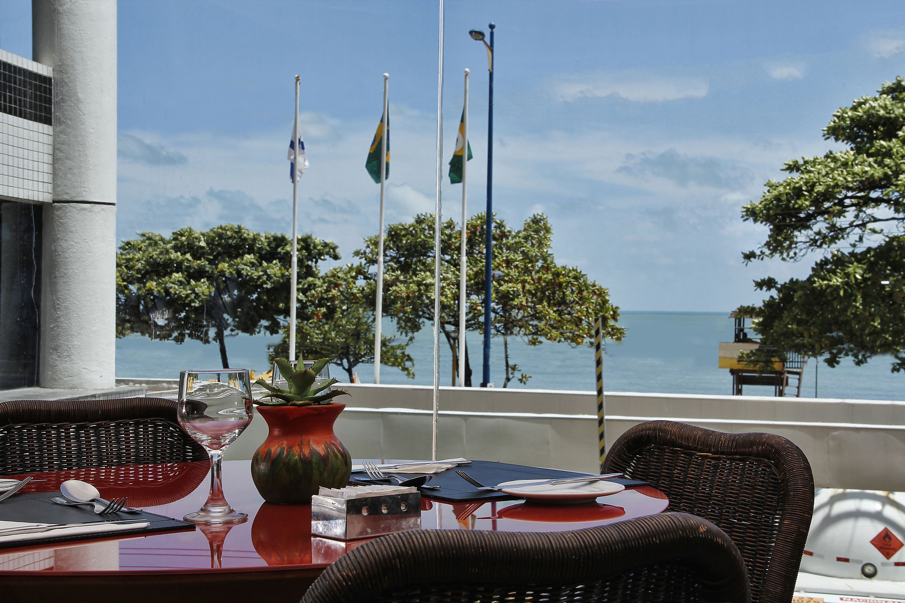 Alimentação e bebidas