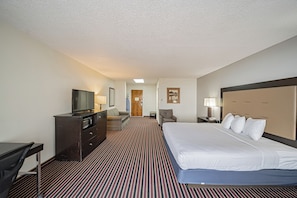 Escrivaninha, ferros/tábuas de passar roupa, Wi-Fi de cortesia