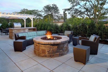 Área para churrasco/piquenique. Residence Inn by Marriott Columbus Dublin