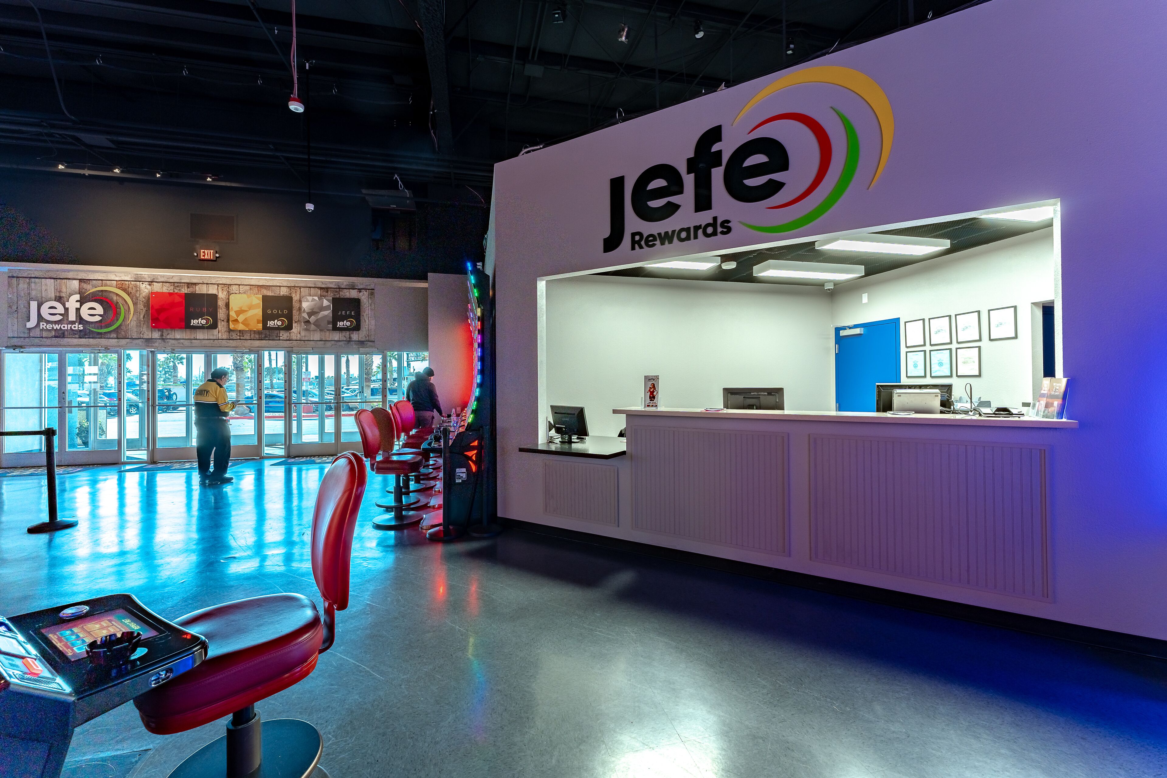 Hotel Jefe at Ojos Locos Reviews, Deals & Photos 2024 - Expedia