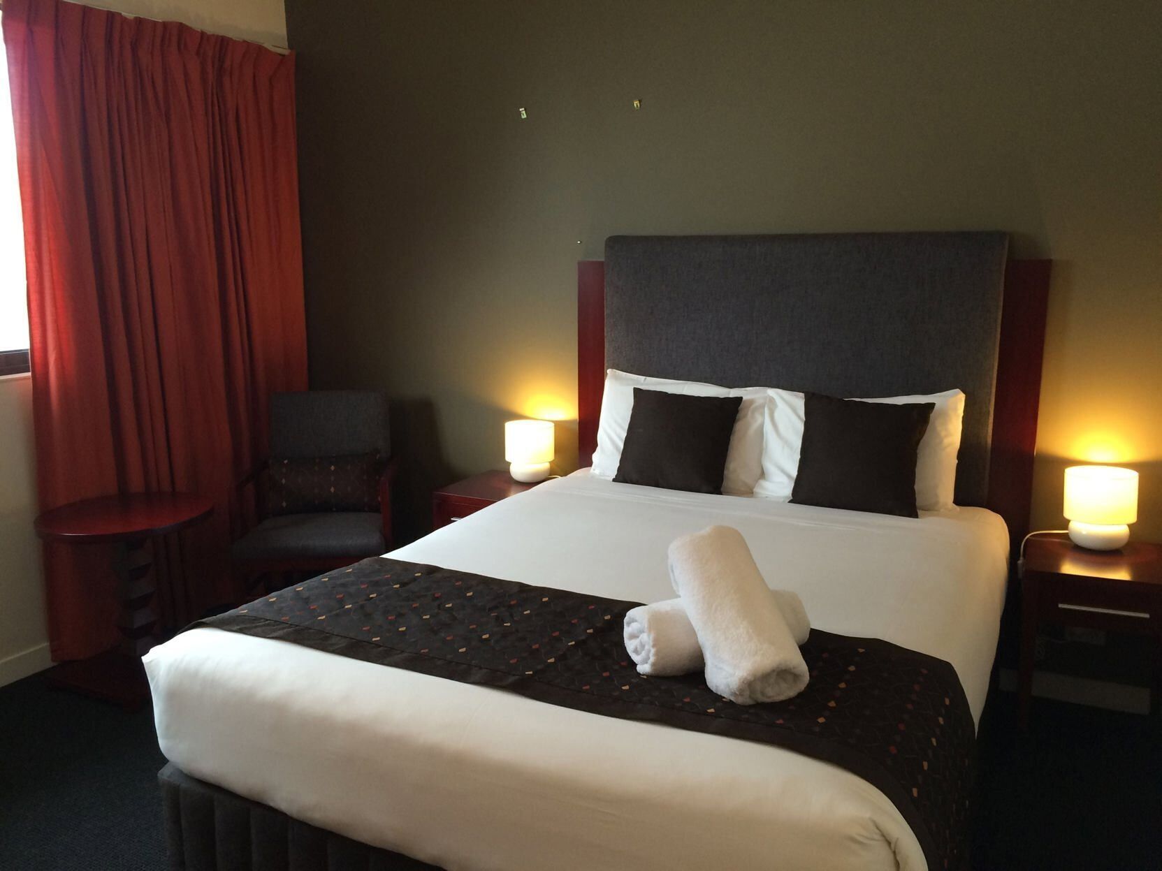 1 quarto, secretária, ferro/tábua de engomar, Wi-fi grátis 