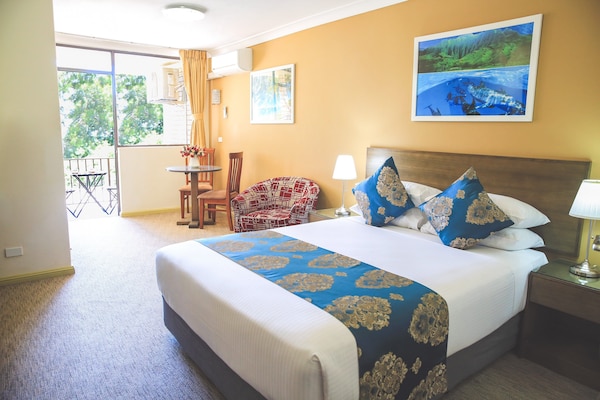 Ryde Inn - Family Room - Sydney