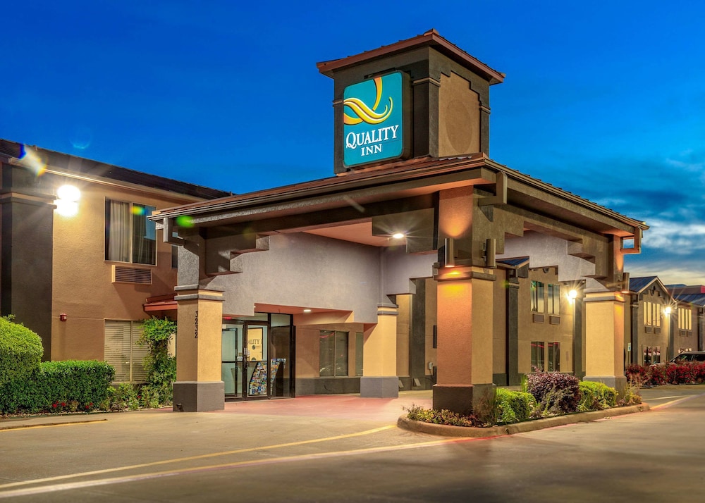 Quality Inn Forest Hill - Fort Worth South - Burleson, TX