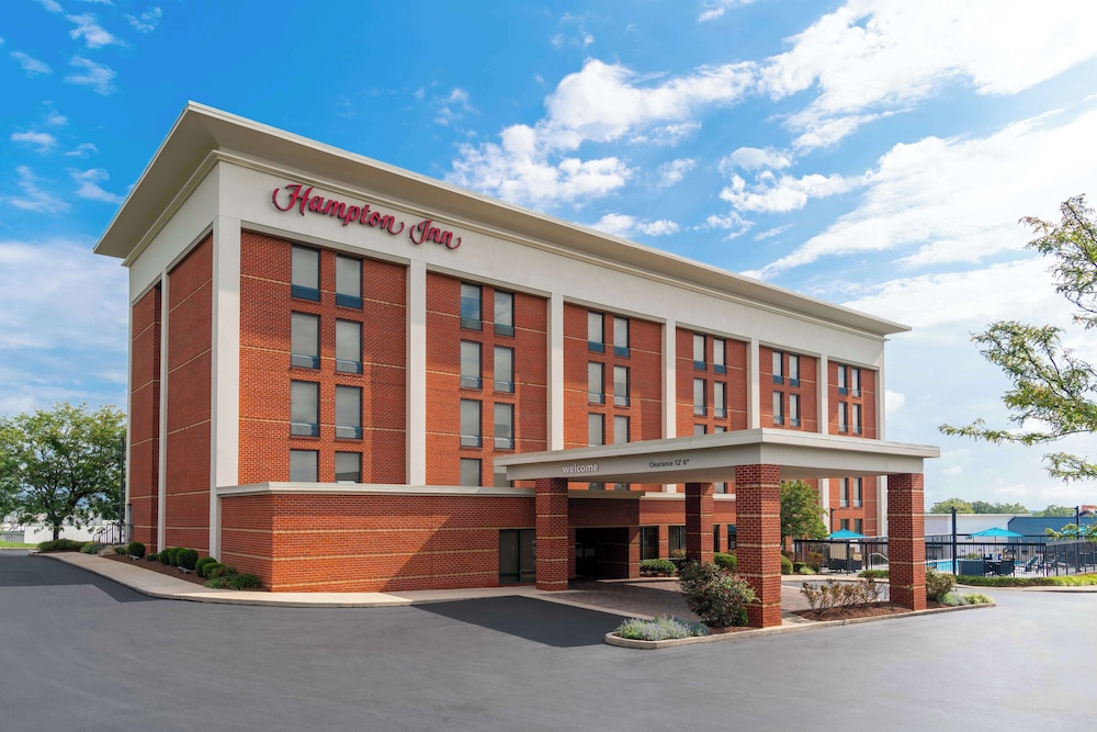 Hampton Inn Martinsburg - Big Pool, MD