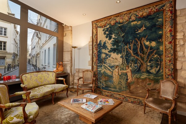 Hotel De Notre Dame Maître Albert - Paris