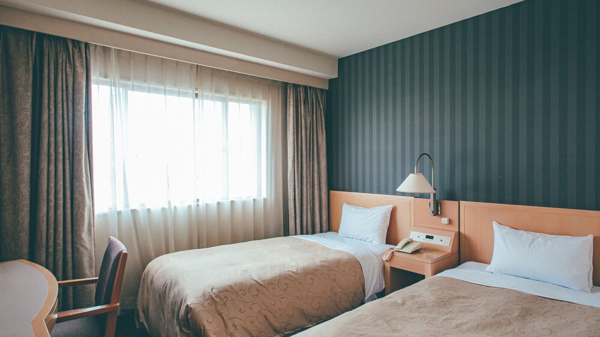 Roupa de alta qualidade, secretária, cortinas/cortinados opacos 