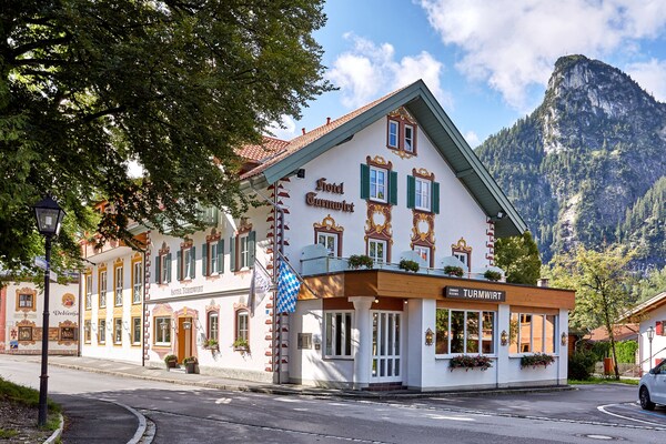 Zum Turm  -  Apartments Und Gästezimmer - Oberammergau