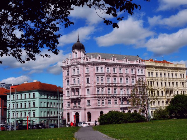 Opera Hotel - Prague