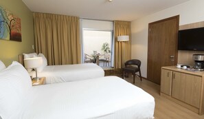1 quarto, minibar, cofre no quarto, secretária 