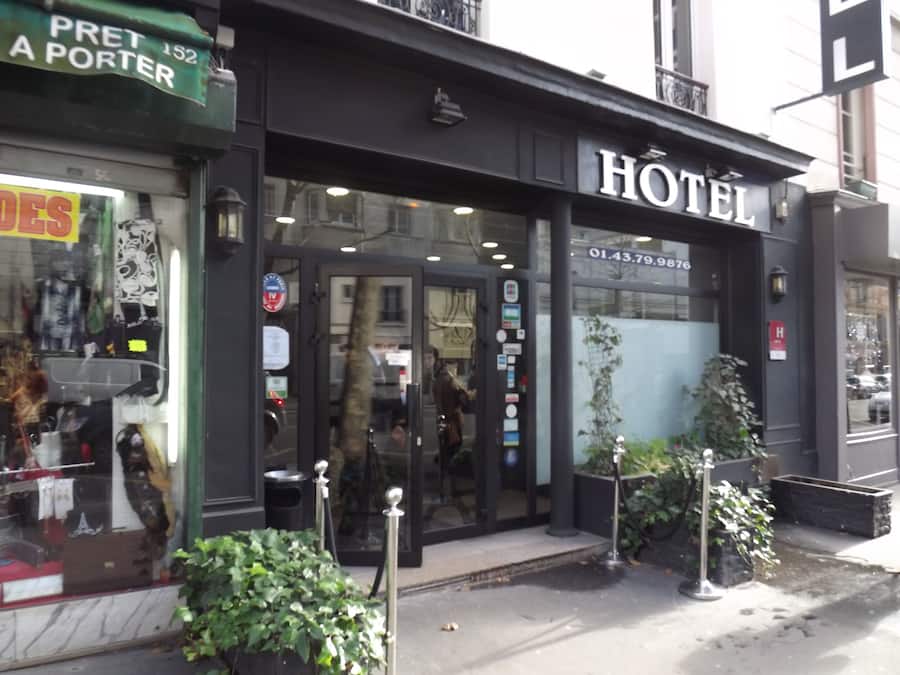 Fachada da propriedade