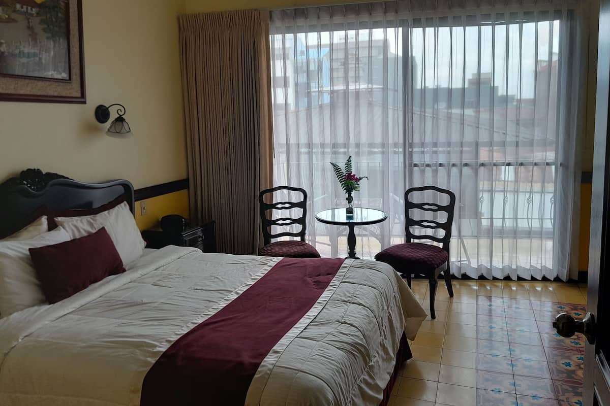 Panoramic Double Room - Upstairs | Roupa de alta qualidade, camas de colchão Select Comfort