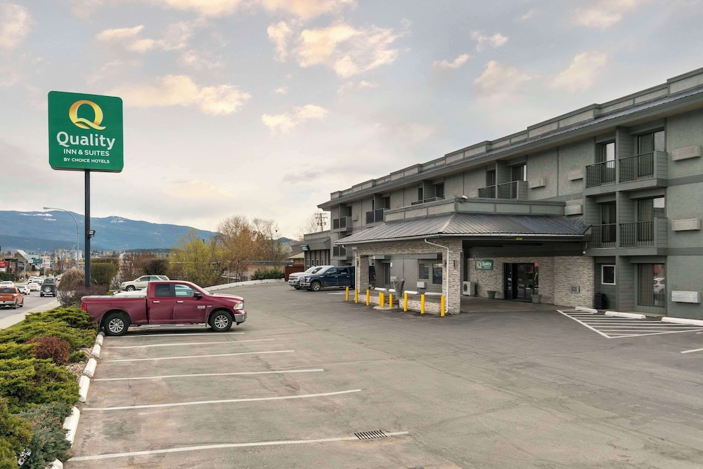 Quality Inn & Suites - Vernon, BC, Canada