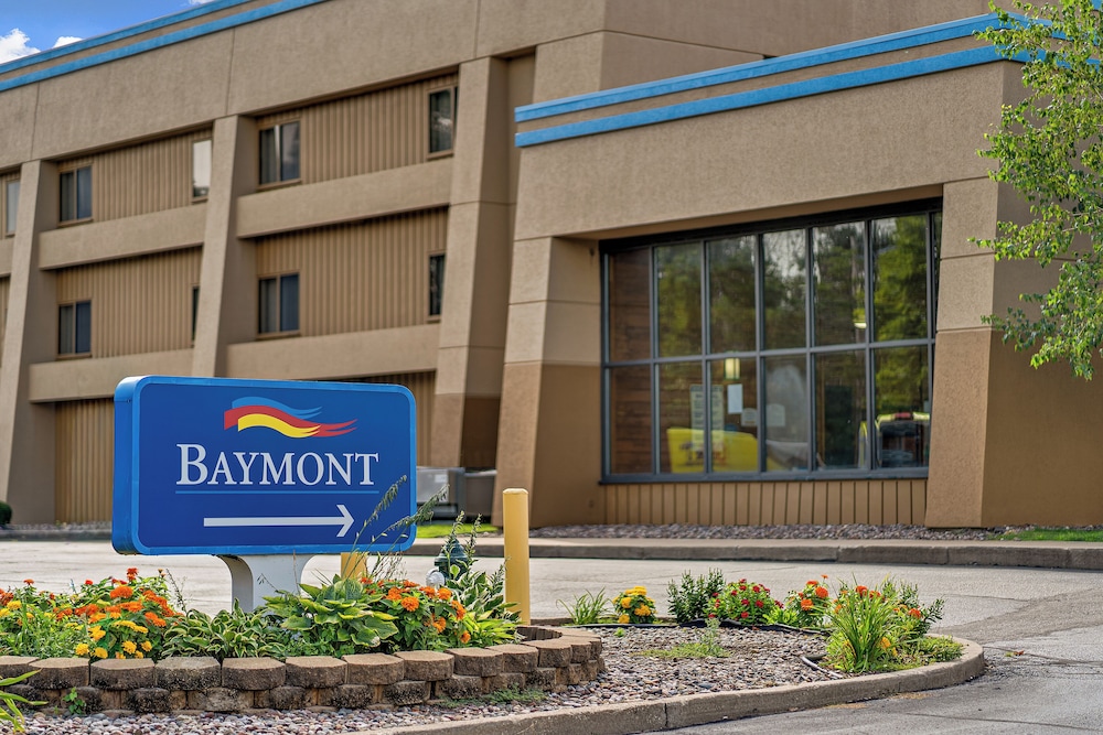 Baymont By Wyndham La Crosse/onalaska - La Crosse, WI