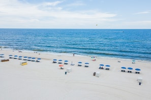 Vista para praia/oceano