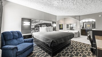 Suite Deluxe, 1 cama king-size, não fumadores | Secretária, secretária adequada para computadores portáteis
