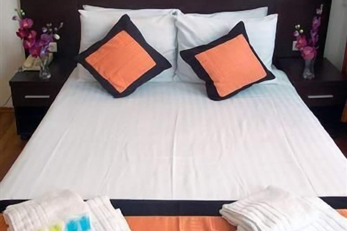 Quarto Individual, 1 cama individual | Cofre no quarto, ferro/tábua de engomar, berços/camas para crianças