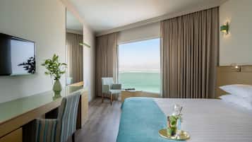 Quarto casal superior, vista para o mar | 1 quarto, roupas de cama de algodão egípcio, cofres nos quartos