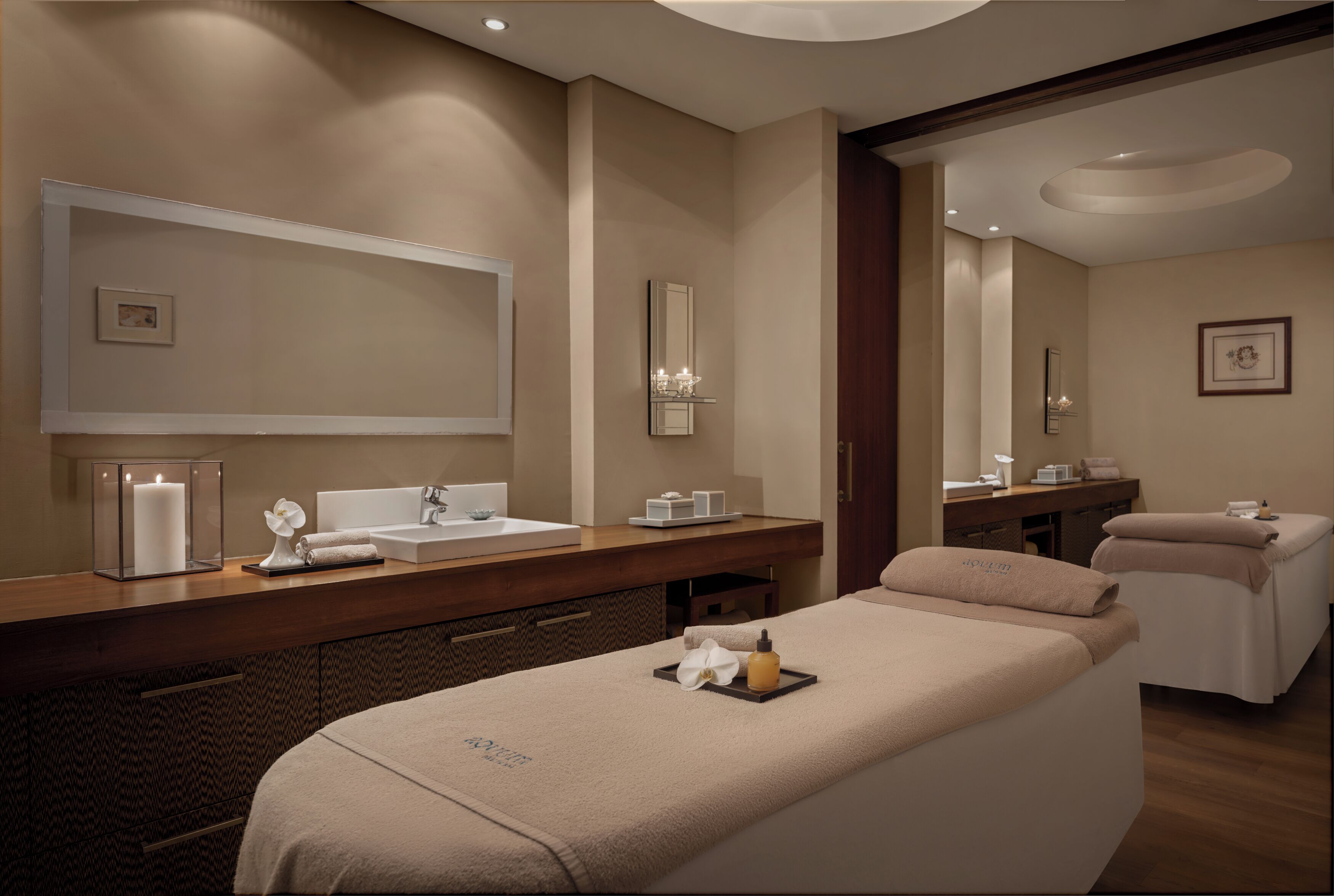 Sauna seca, tratamentos corporais, banhos de lama, hidroterapia