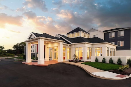 Fachada. Hilton Garden Inn Kennett Square