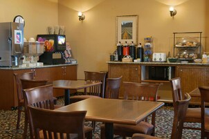 Café da manhã continental grátis todos os dias