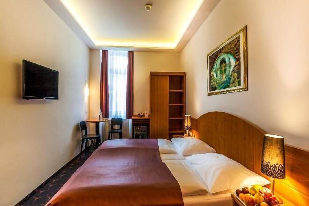 Individualmente decorados, individualmente mobiliados, cortinas blackout