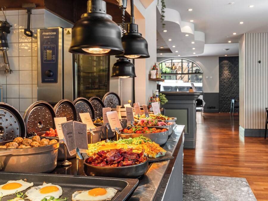 Pequeno-almoço tipo buffet diário incluído