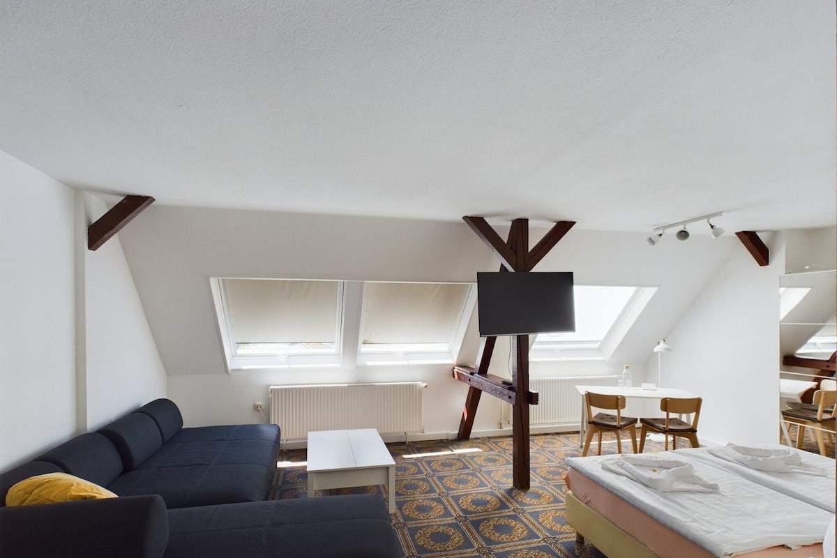 Zweites Zuhause | Roupa de alta qualidade, camas de colchão pillowtop, cofre no quarto