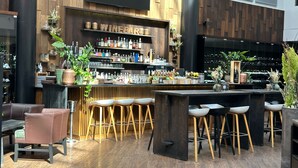 Bar (no alojamento)