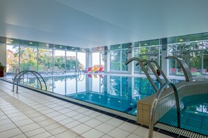 Piscina interior