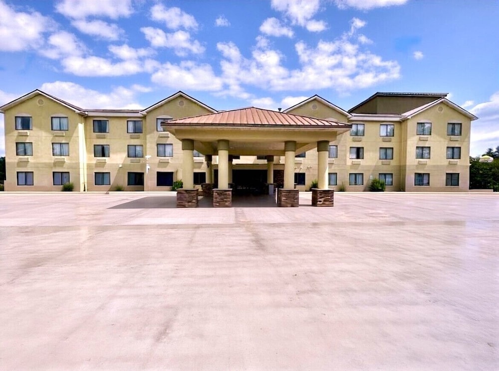 Comfort Suites Georgetown - Georgetown, KY