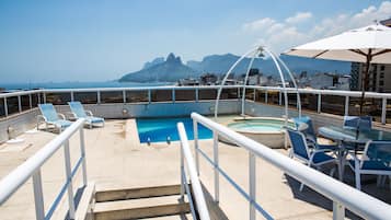 Piscina exterior