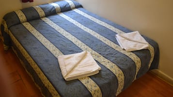 Quarto casal | Individualmente mobiliados, camas extras/dobráveis (sobretaxa)