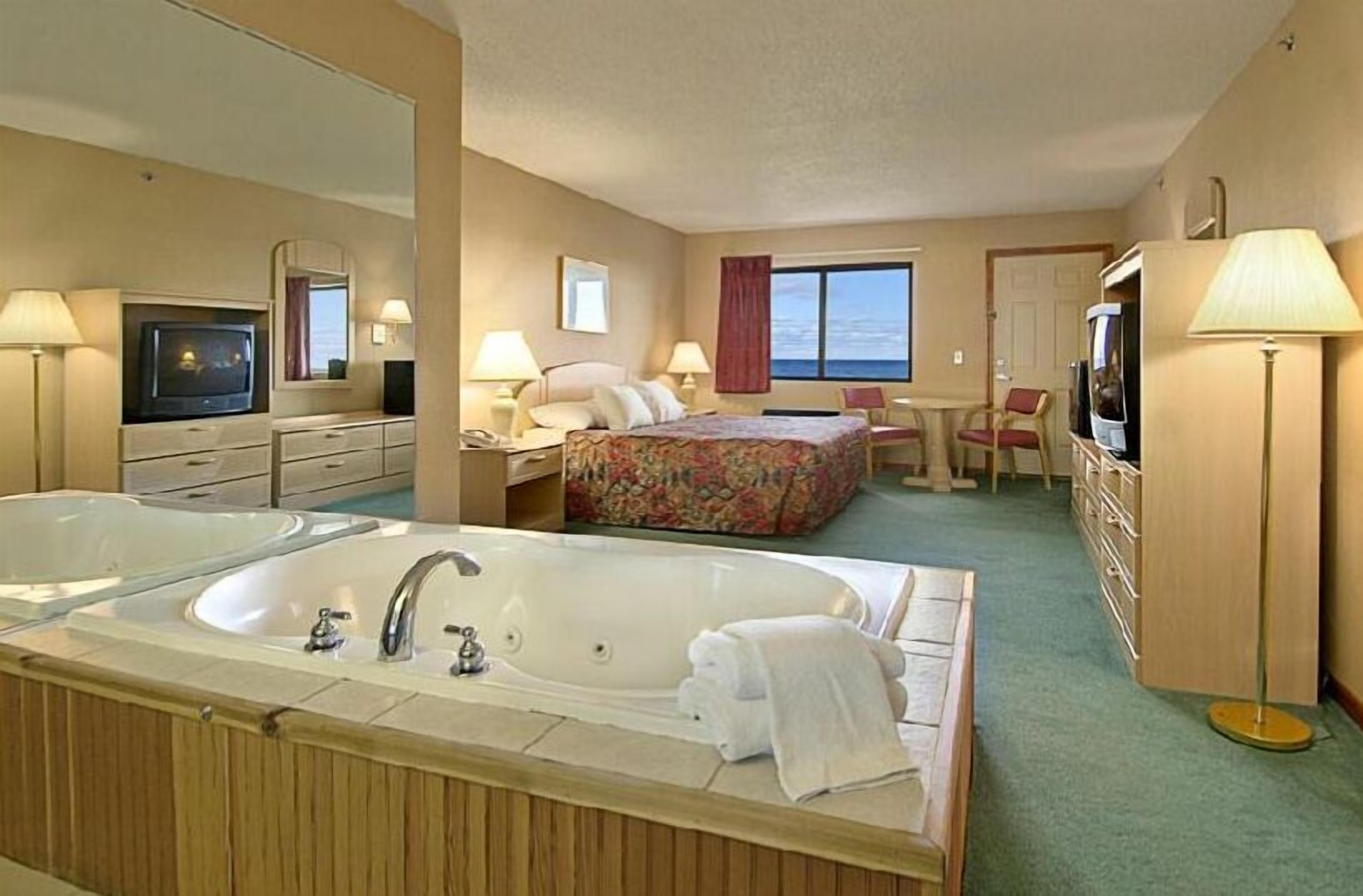 Top 10 Family Resorts In Upper Peninsula of Michigan, | Trip101