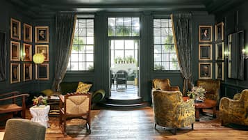 Lounge no hall