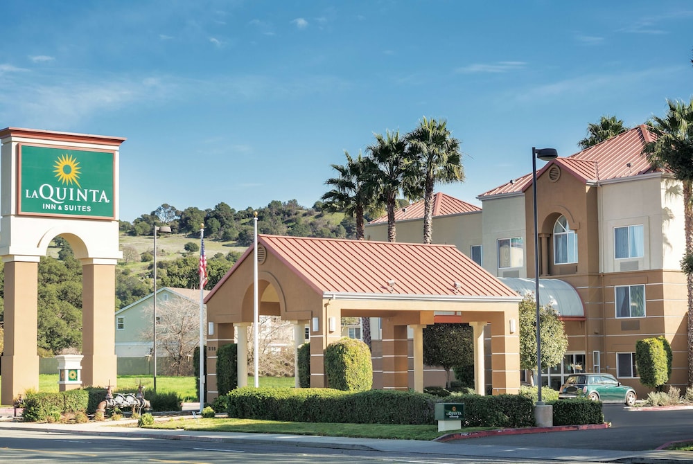 La Quinta Inn & Suites By Wyndham Fairfield - Napa Valley - San Francisco Bay Area