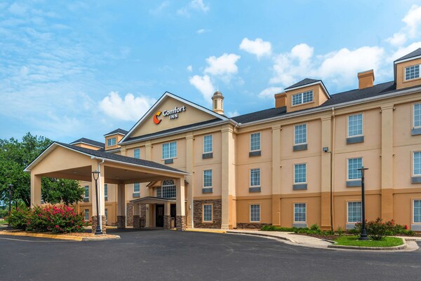 Comfort Inn Lafayette North I-10 - Lafayette, LA